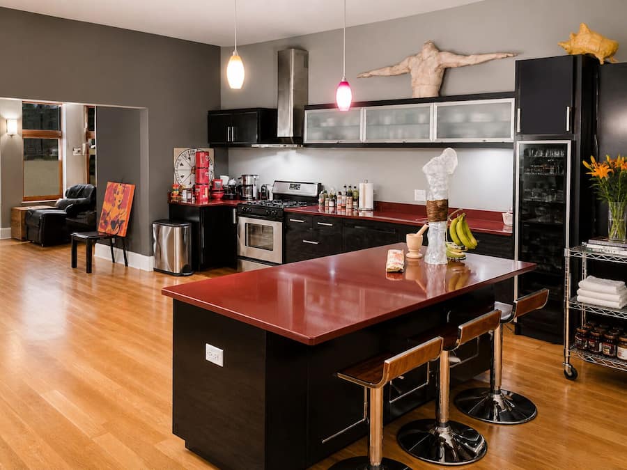 Suite-Estúdio Presidencial, 2 quartos (1st Floor) | Cozinha privada | Um frigorífico/congelador grande, um micro-ondas, uma cafeteira/bule