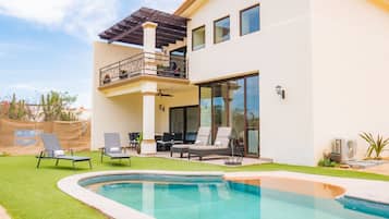 2 Bedroom Superior Villa with Private Pool | Piscina privativa