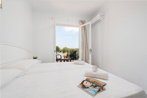 Quarto casal | Wi-Fi de cortesia, roupa de cama