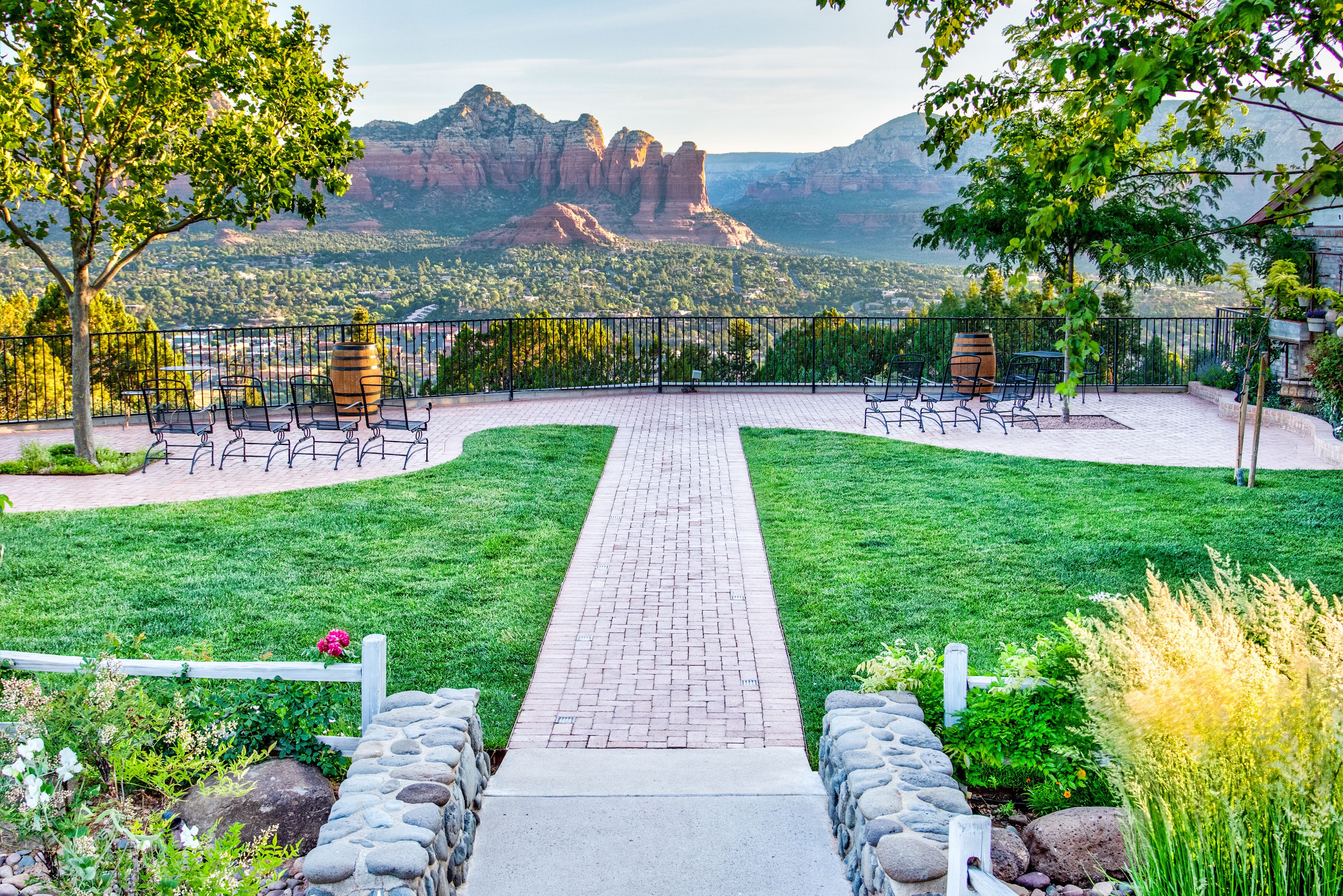 Sky Ranch Lodge Reviews, Deals & Photos 2024 - Expedia