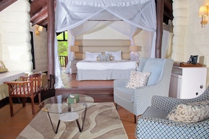 Quarto Standard | Roupa de alta qualidade, camas de colchão pillowtop, cofre no quarto