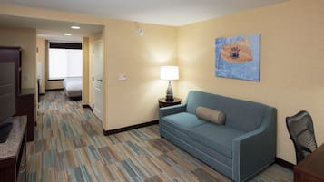 Suite Júnior, 1 cama king-size e sofá-cama (Evolution) | Cofre no quarto, secretária, ferro/tábua de engomar