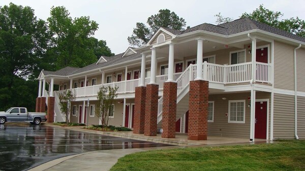 Affordable Suites Rocky Mount - Rocky Mount, NC