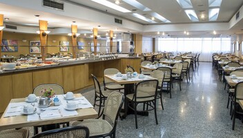 Café da manhã, almoço e jantar