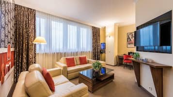 Apartamento Deluxe | 1 quarto, roupa de alta qualidade, cofre com capacidade para portátil