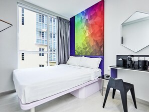 Quarto Duplo Superior, 1 cama de casal | Secretária, ferro/tábua de engomar, Wi-fi grátis 