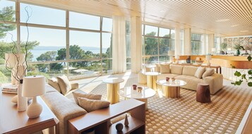 3 bares/lounges, este bar no lobby do hotel 