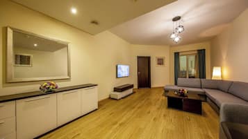 Televisor de ecrã plano de 32 polegadas com canais por cabo, televisor