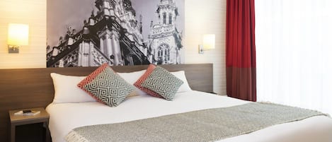 Apartamento, 1 quarto | 1 quarto, cofre no quarto, secretária, cortinas/cortinados opacos