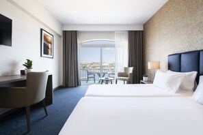 Cofre no quarto, secretária 