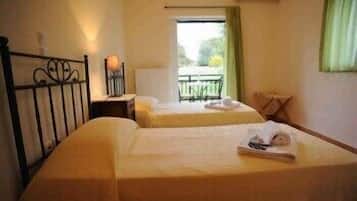Quarto casal | Cofres nos quartos, quartos à prova de som, Wi-Fi de cortesia