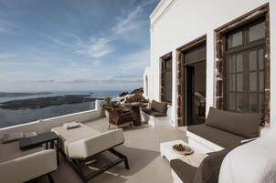 Master Suite, Sea View (Aquarella, Panoramic Caldera View) | Lençóis de algodão egípcio, roupa de alta qualidade