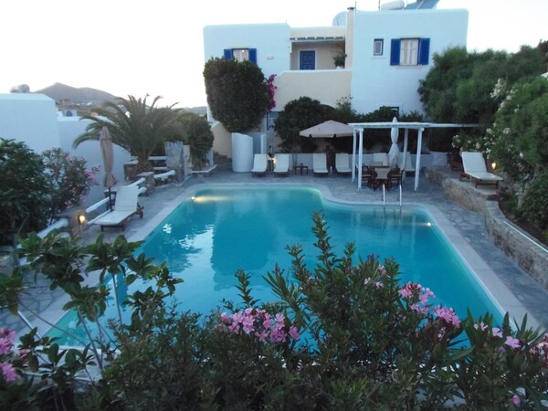 Hotel Manos - Paros