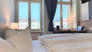 Quarto casal | 1 quarto, roupas de cama premium, edredons de pluma