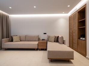 1 quarto, roupas de cama premium, cofres nos quartos