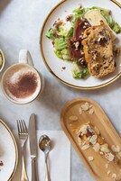 Pequeno-almoço continental diário (23 EUR por pessoa) 