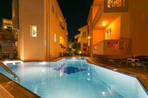 Piscina externa
