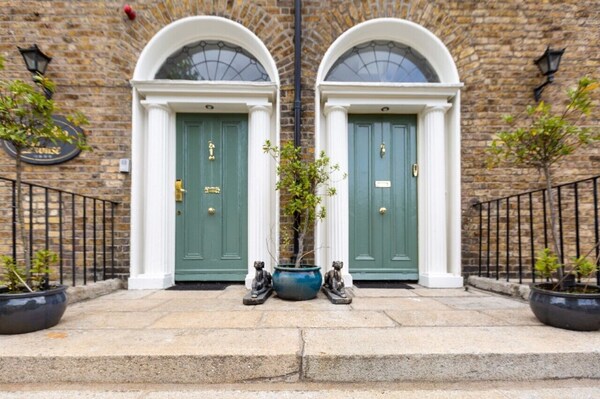 Waterloo Townhouse & Suites - Dublin