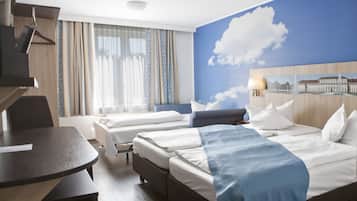 Quarto casal | Roupas de cama antialérgicas, frigobar, cofres nos quartos, escrivaninha