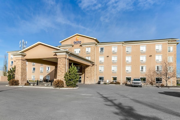 Comfort Inn & Suites - Airdrie