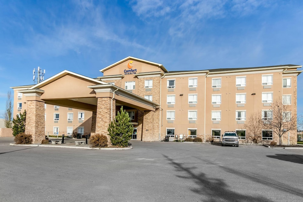 Comfort Inn & Suites - Airdrie