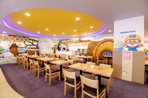 Pequeno-almoço tipo buffet diário (1300 PHP por pessoa) 