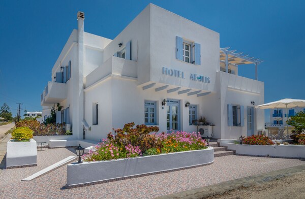 Aeolis Hotel - Milos