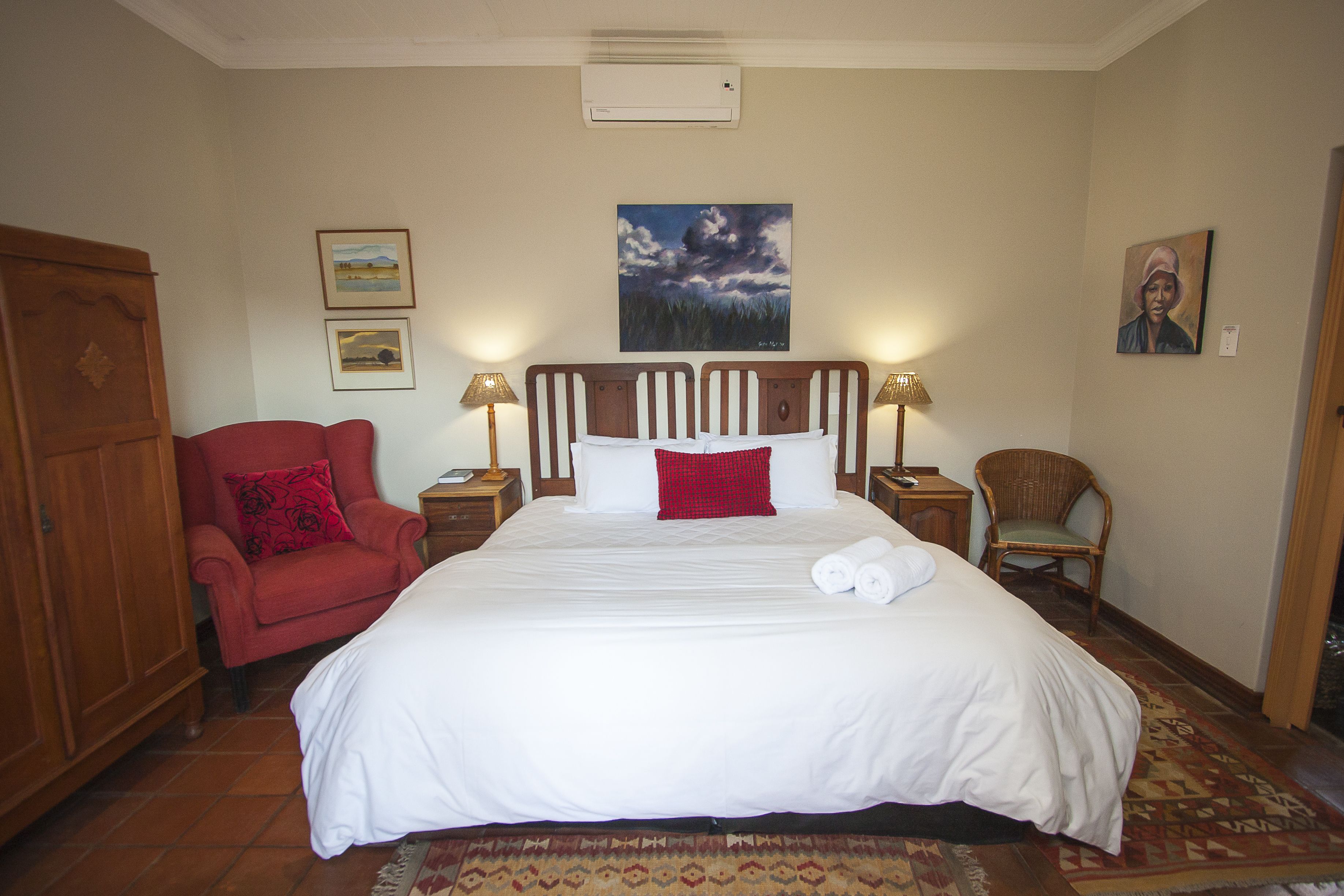 Cofre no quarto, Wi-fi grátis, roupa de cama fornecida 