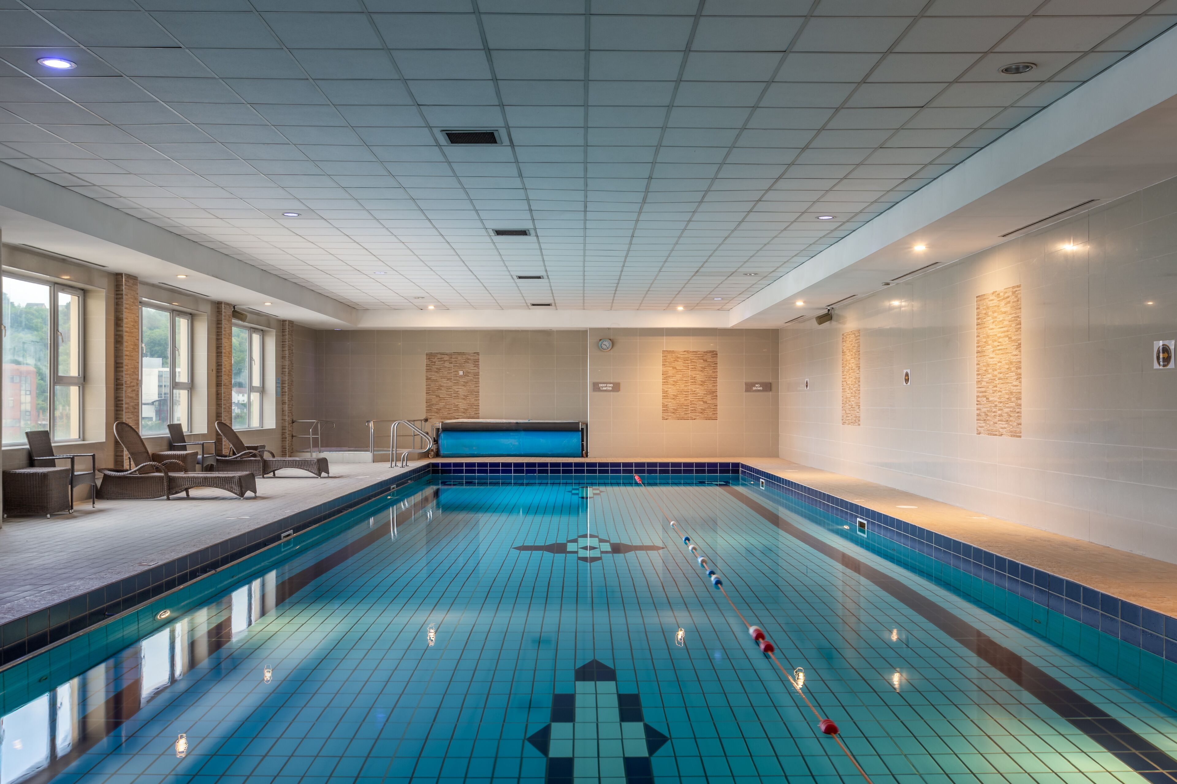 Piscina interior 