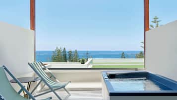 Quarto casal standard, vista para o mar (with Whirlpool) | Vista do quarto