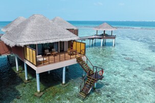 Overwater Villa - Premium All Inclusive with Free Transfers | Vista do quarto