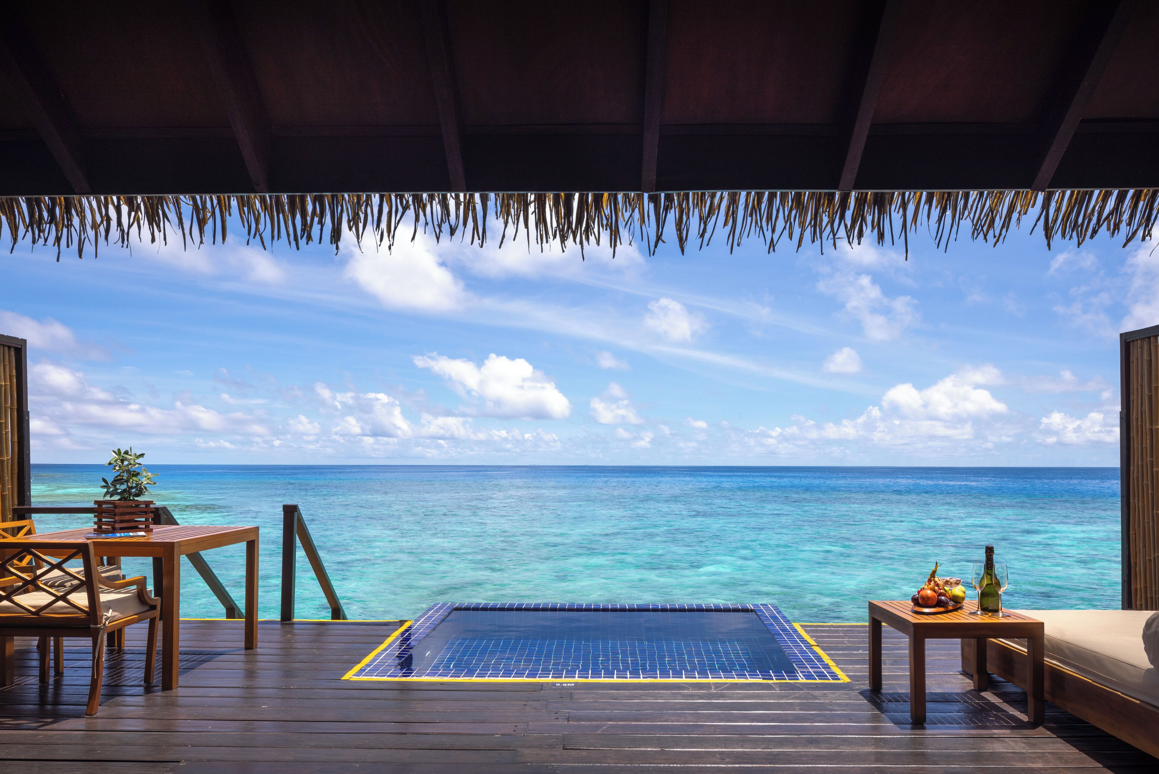 Vila, banheira de hidromassagem (Sunset Water, Private Pool) | Terraço/pátio