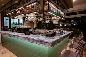 Bar junto à piscina