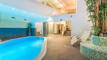 Piscina interior