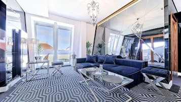 Double Apartment PREMIUM | Sala de estar | Televisor LED de 32 polegadas com canais digitais, televisor