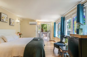 Accessible Suite (ADA) | Roupas de cama premium, cofres nos quartos