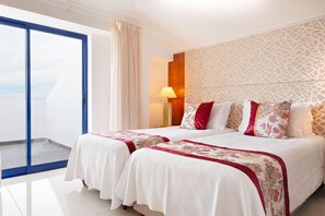 Two Bedroom Vip Grand Suite | Ferros/tábuas de passar roupa, berços grátis, Wi-Fi de cortesia