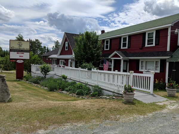 The Barron Brook Inn - Bretton Woods, NH