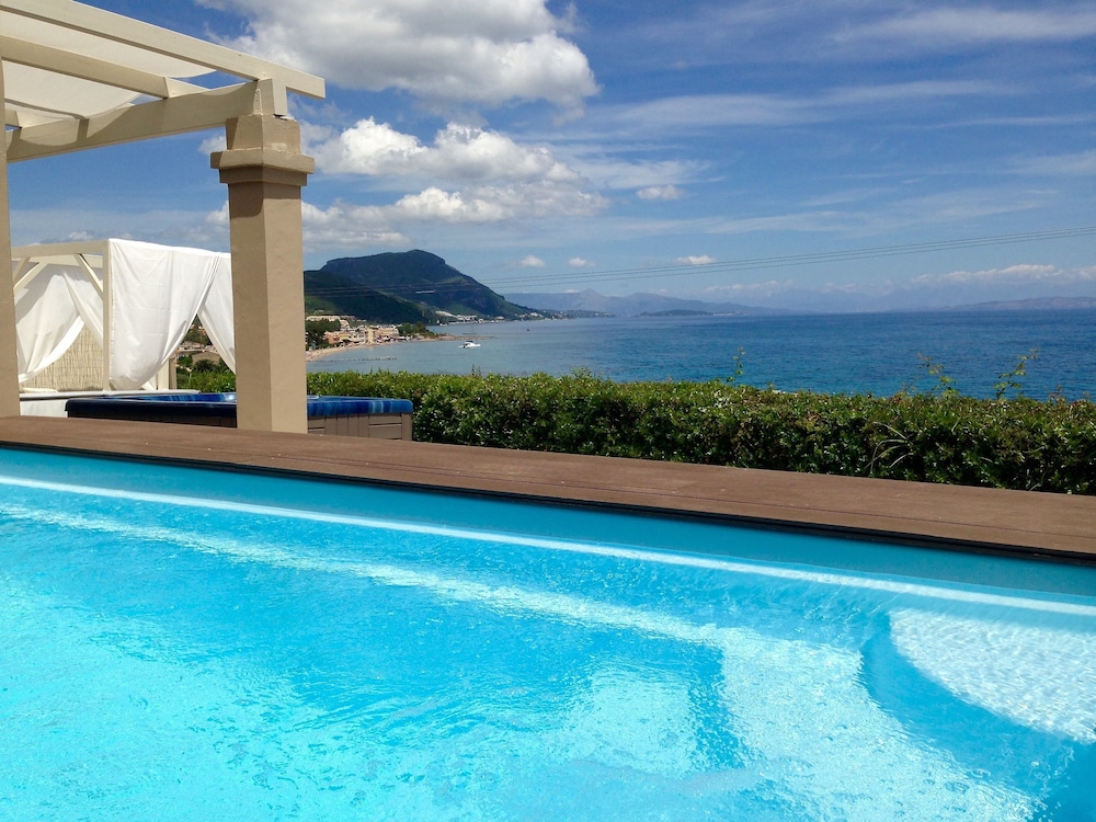 Palms And Spas Corfu Villas Retreat - Korfoe