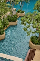 Piscina exterior sazonal