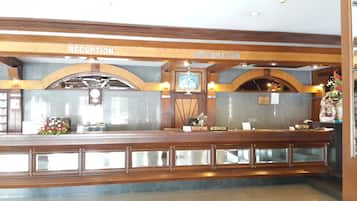 Área de estar no saguão