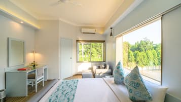 Quarto Premier | 1 quarto, roupa de alta qualidade, minibar, cofre no quarto