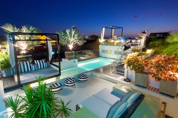 Smart TV de 45 polegadas com canais por cabo, televisor