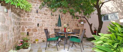 Apartamento Comfort | Terraço/pátio interior