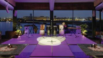 6 restaurantes, café da manhã, culinária asiática