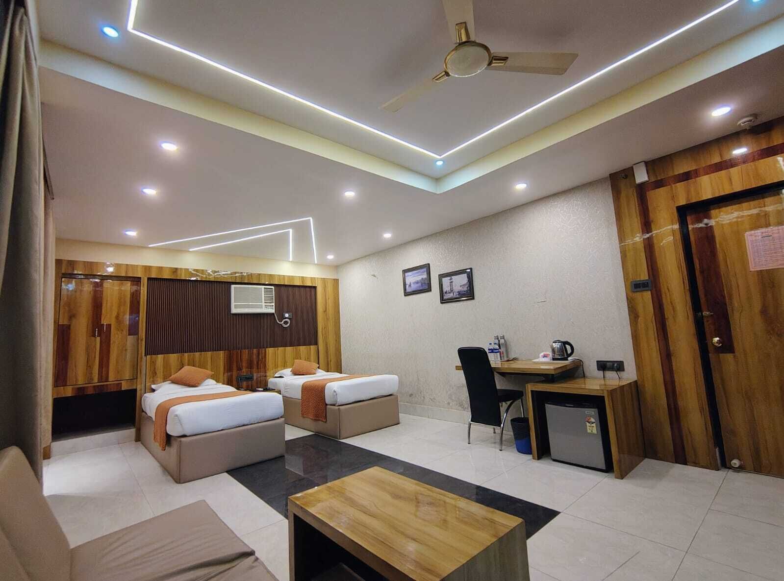 Quarto júnior, 1 quarto, acessível, vista para a cidade | Roupas de cama premium, cofres nos quartos, escrivaninha