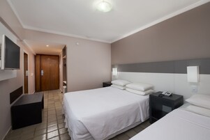 Quarto superior | Frigobar, cofres nos quartos, cortinas blackout, Wi-Fi de cortesia