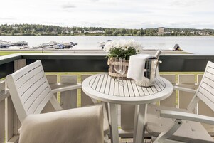 Klassisk enkelt eller dobbeltrom med fjordutsikt og balkong | Vista da varanda