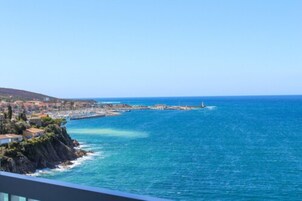 Quarto casal clássico | Vista para praia/oceano