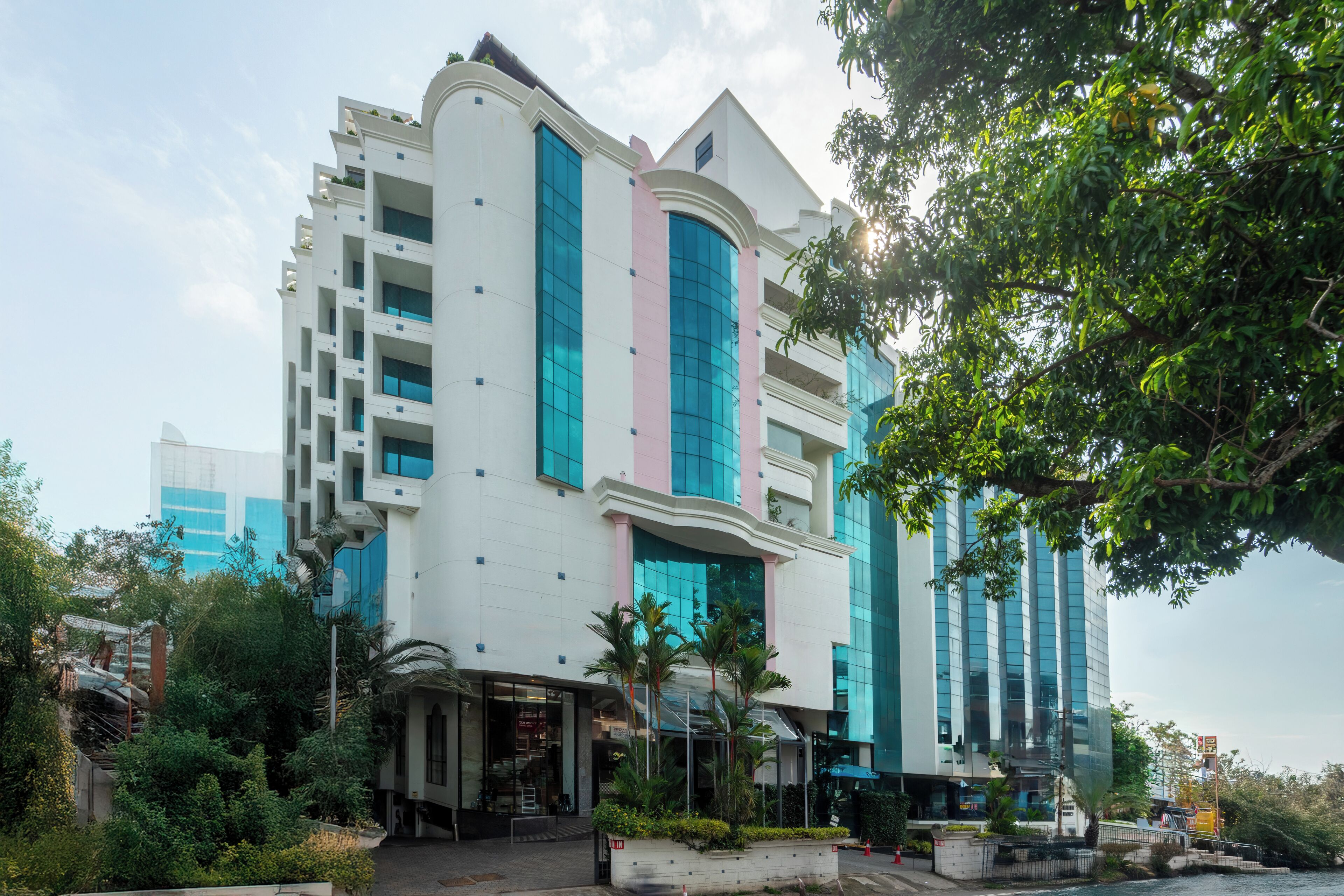 Fachada da propriedade